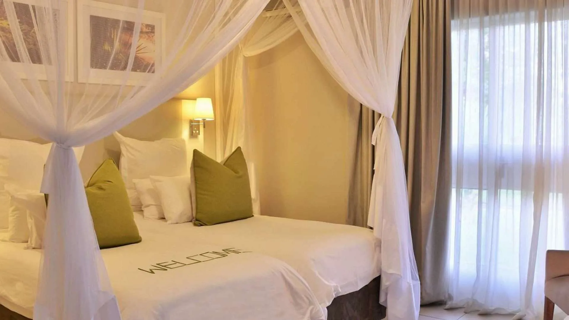 Cresta Sprayview – Zimbabwe A World of Wonders