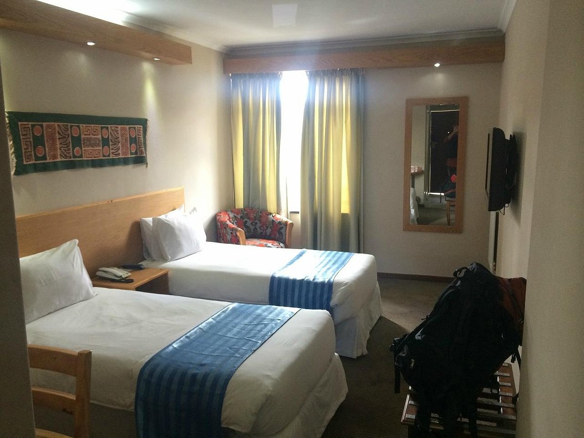 Bronte Hotel – Zimbabwe A World of Wonders